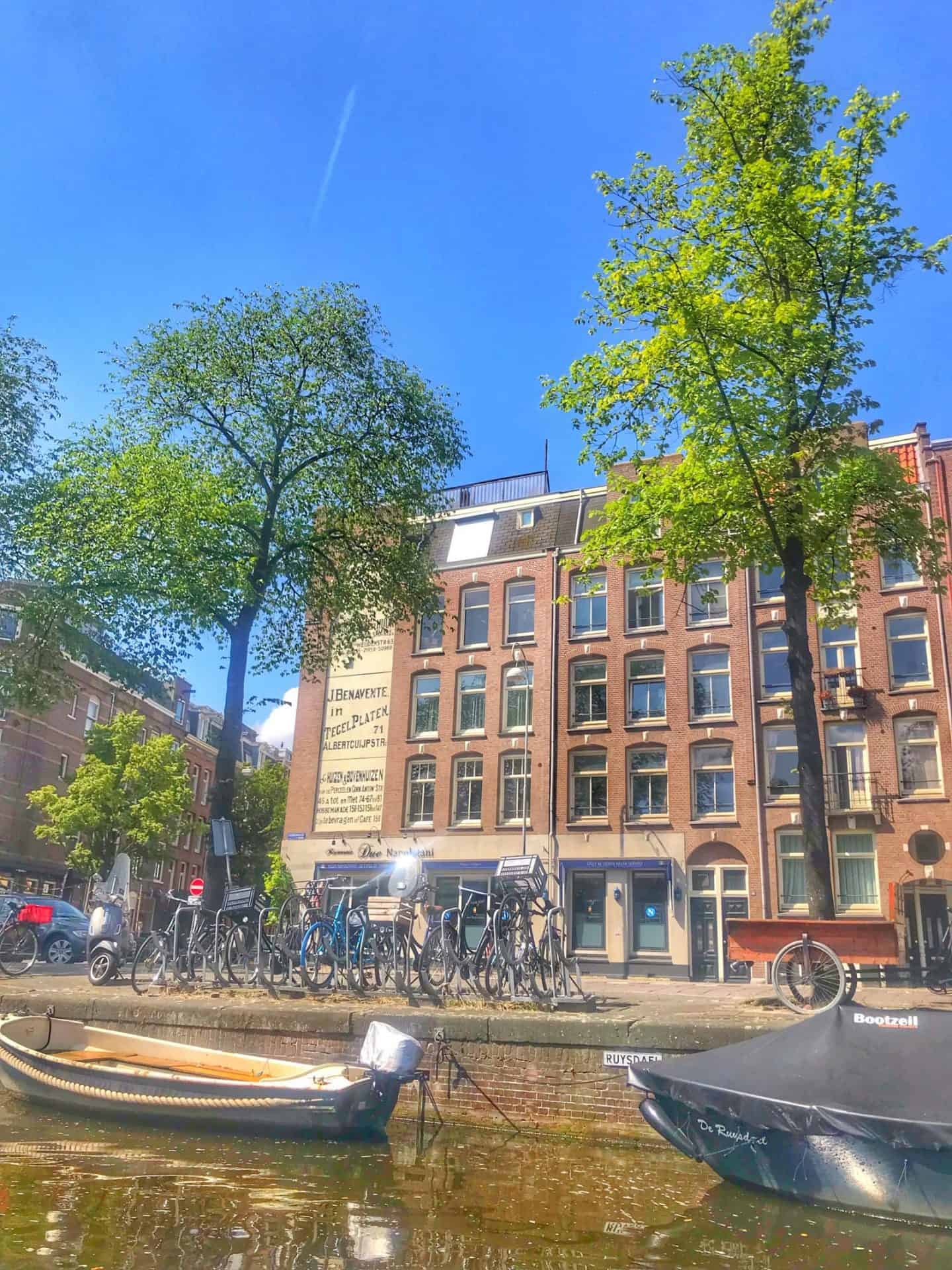 What to pack for Amsterdam in July - Wandermust Family